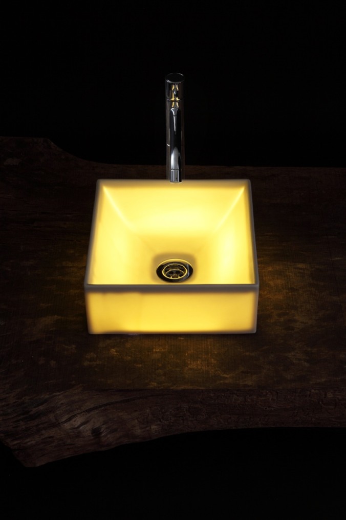 translucent ceramics from souhougama | Spoon & Tamago