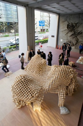 7000 wooden cubes linked together in an inverted question-cube | Spoon ...