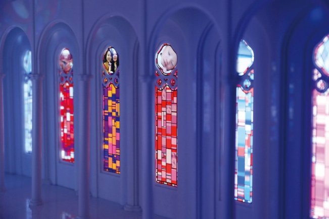 Shiseido’s Interactive Stained Glass Window in Tokyo | Spoon & Tamago