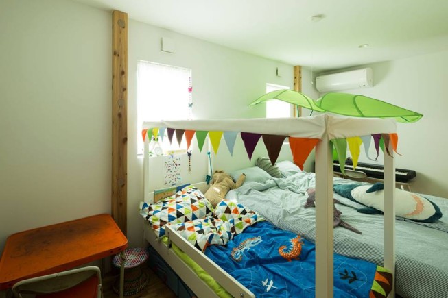 Split House: A New Home in Tokyo With a 360° Mezzanine | Spoon & Tamago