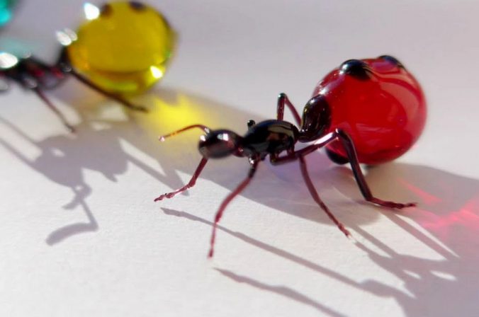 Realistic Glass Insects Sculpted to Scale by Yuki Tsunoda | Spoon & Tamago