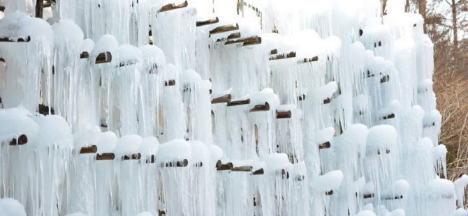 Japanese Plumber Creates Handmade Waterfall of Ice in His Backyard ...