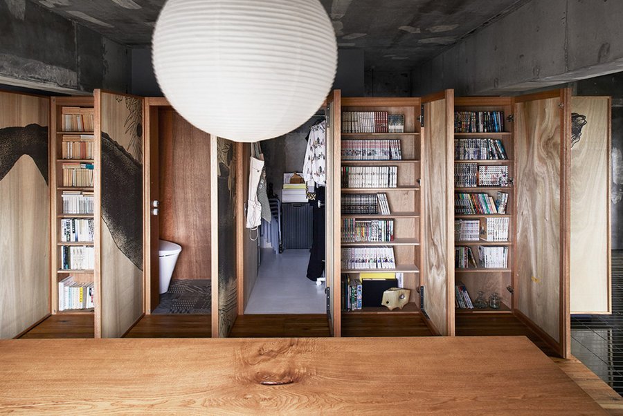 A Giant Fusuma Defines This Renovated Home and Architecture Office in ...