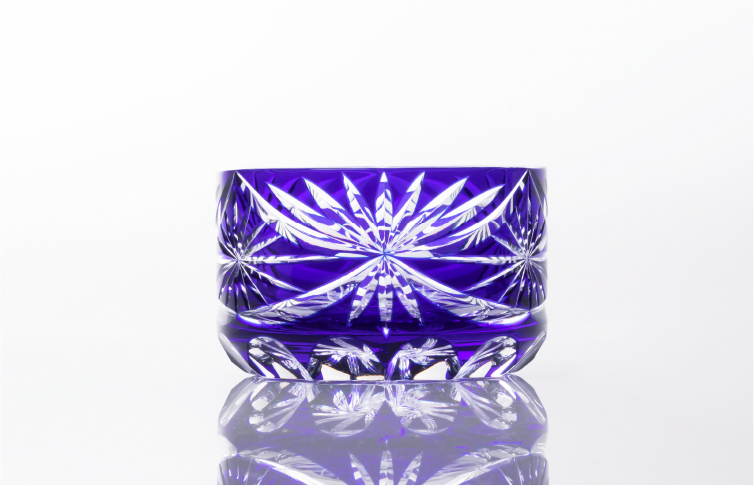 Canon Crafts Kiriko Glasses Inspired by the Camera Lens | Spoon & Tamago