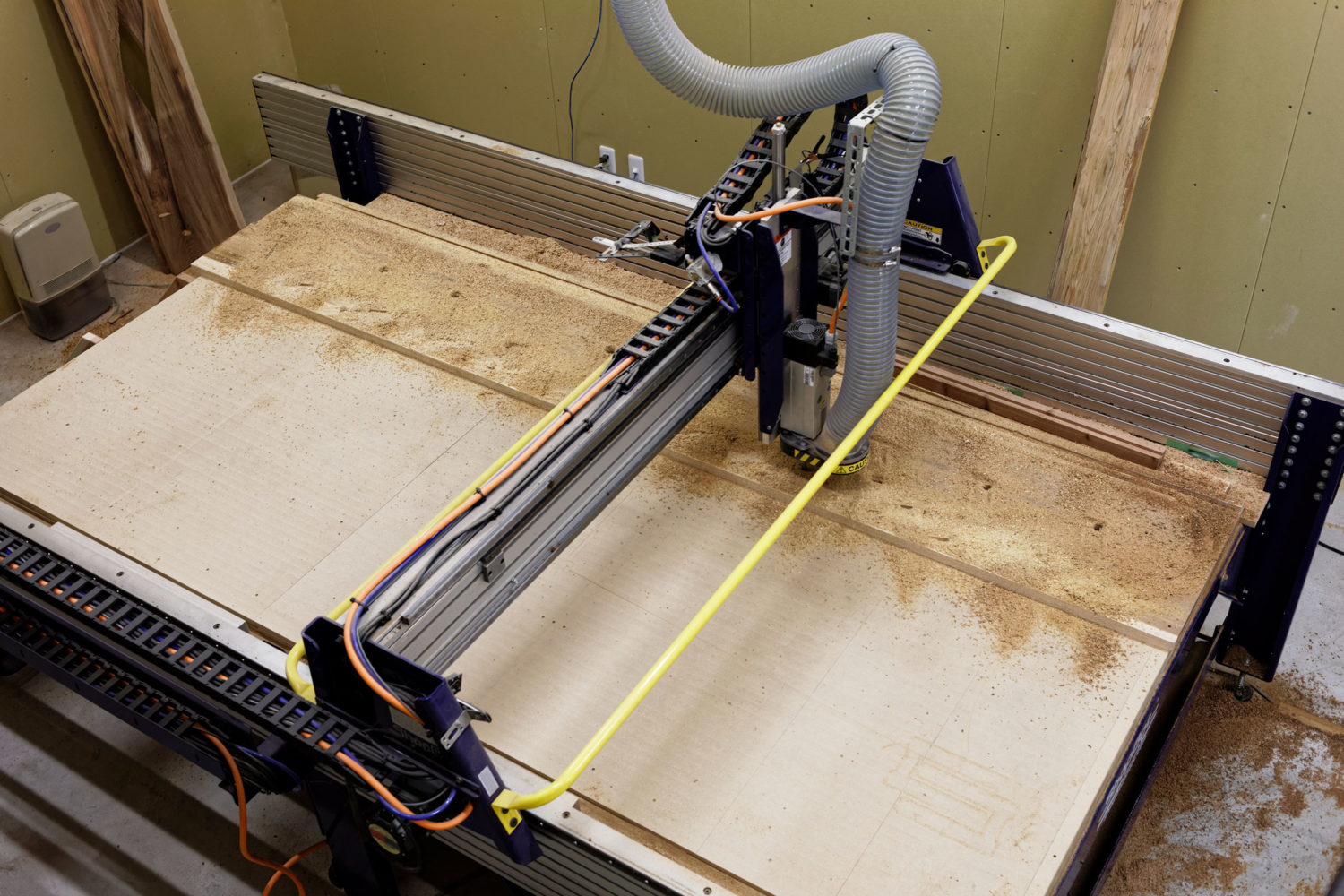 A Wooden Cabin Constructed Locally in the Mountains of Japan Using a 3D ...