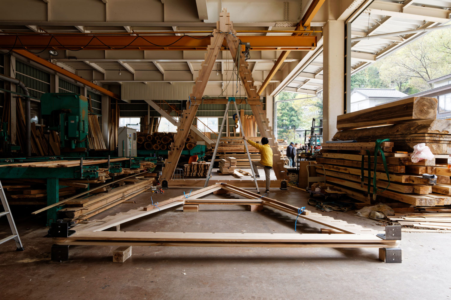 A Wooden Cabin Constructed Locally in the Mountains of Japan Using a 3D ...