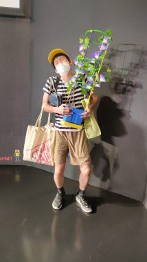 Japan’s Jimi ‘Mundane’ Halloween Costumes of 2022 | Spoon & Tamago