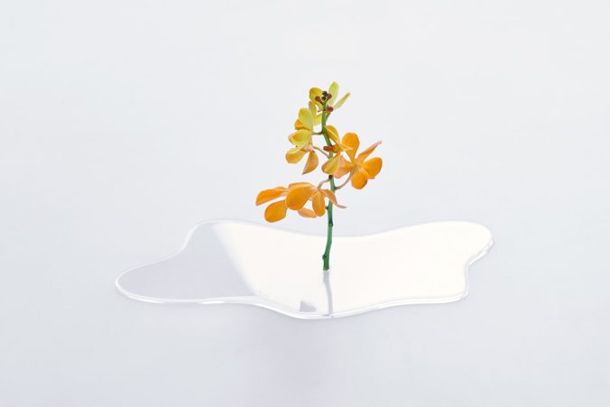 ‘Puddle’ Are a Series of Flower Vessels Inspired by Puddles of Water ...