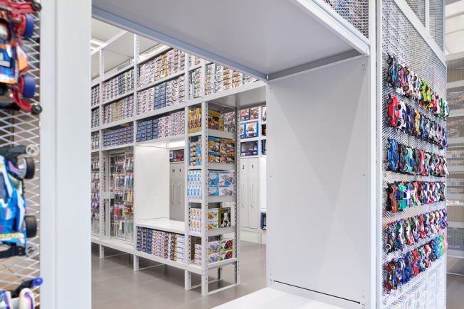 Tamiya’s New Plamodel Factory in Tokyo is a Model Maker’s Paradise ...