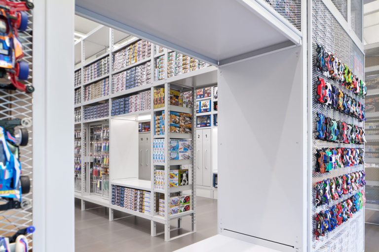 Tamiya’s New Plamodel Factory in Tokyo is a Model Maker’s Paradise ...