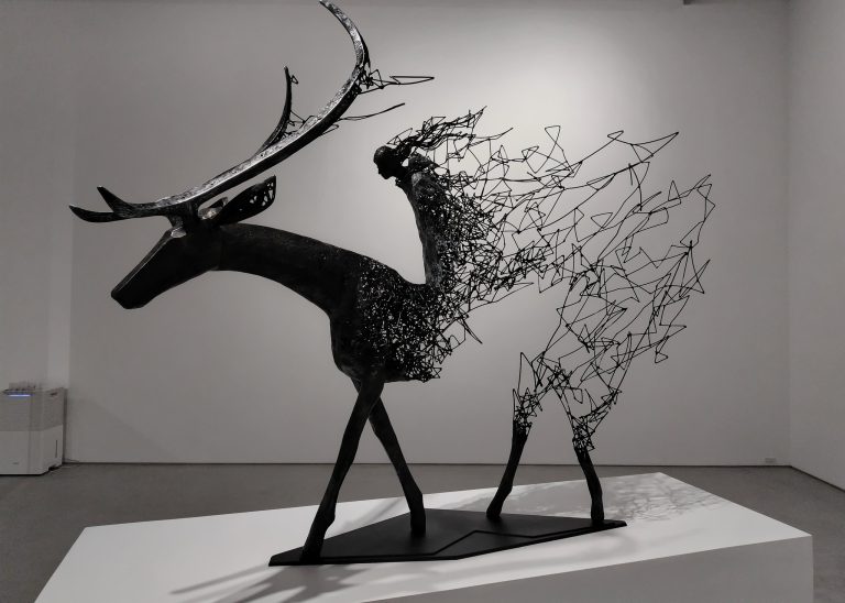 Tomohiro Inaba Invites Viewers to Complete the Story of His Sculptures ...